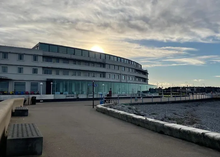 HOTEL THE MIDLAND, MORECAMBE