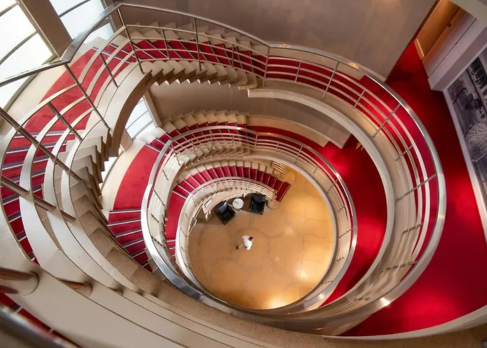 HOTEL THE MIDLAND, MORECAMBE